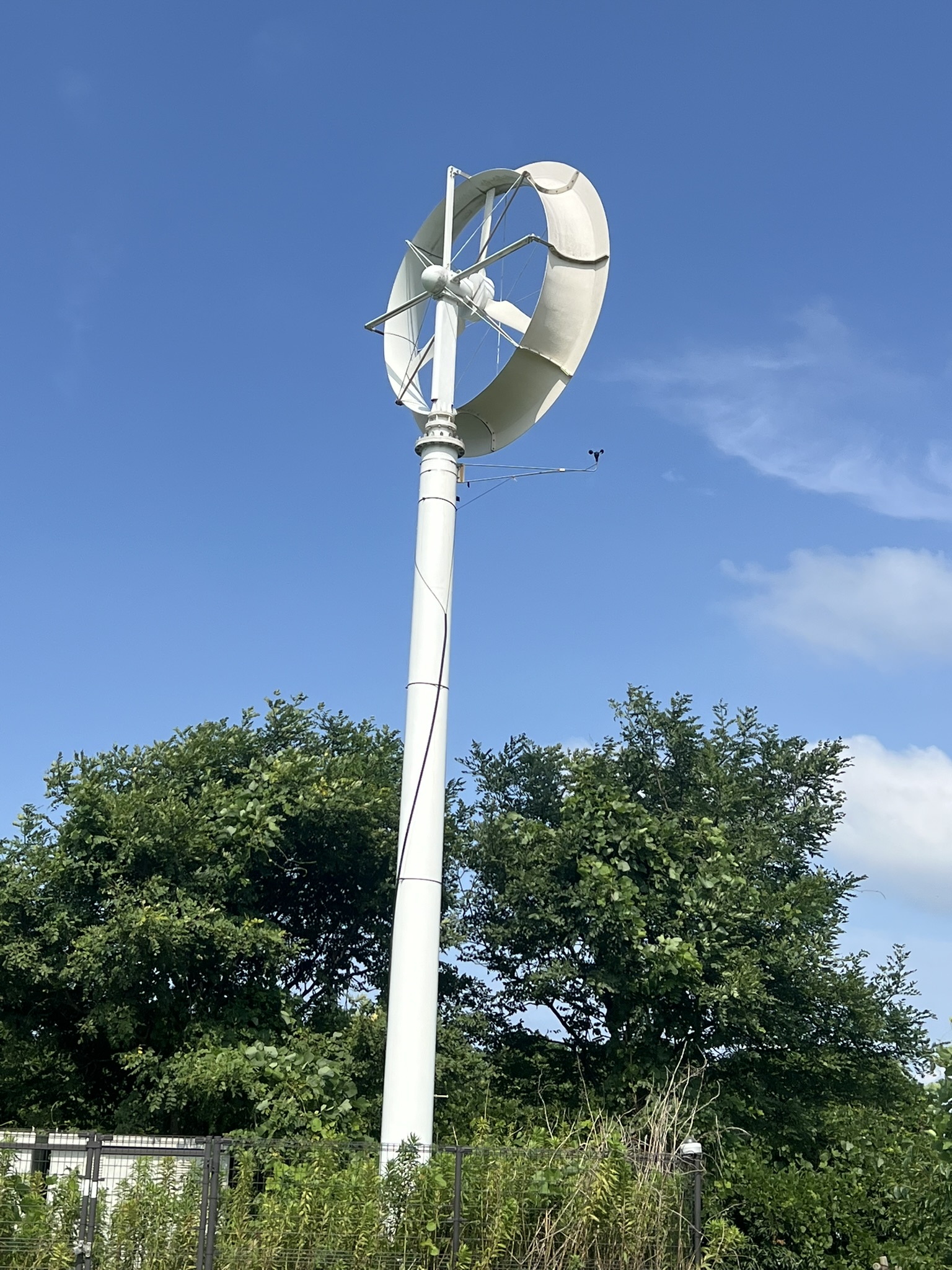 JATICの視察 : 九州大学農業研究科、風力発電機の訪問 - JATIC | 一般財団法人 日本先端技術国際インフラ協力機構